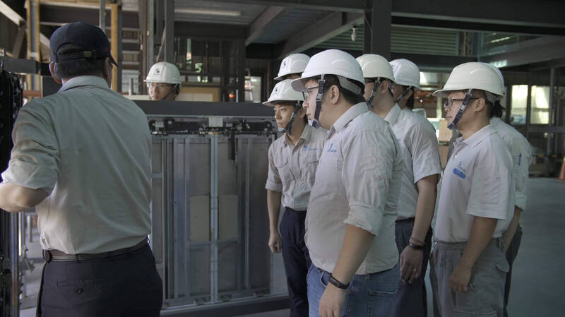 Training Program for Elevator Maintenance Engineers